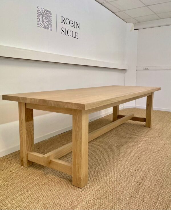 Table Notre Dame - Robin Sicle